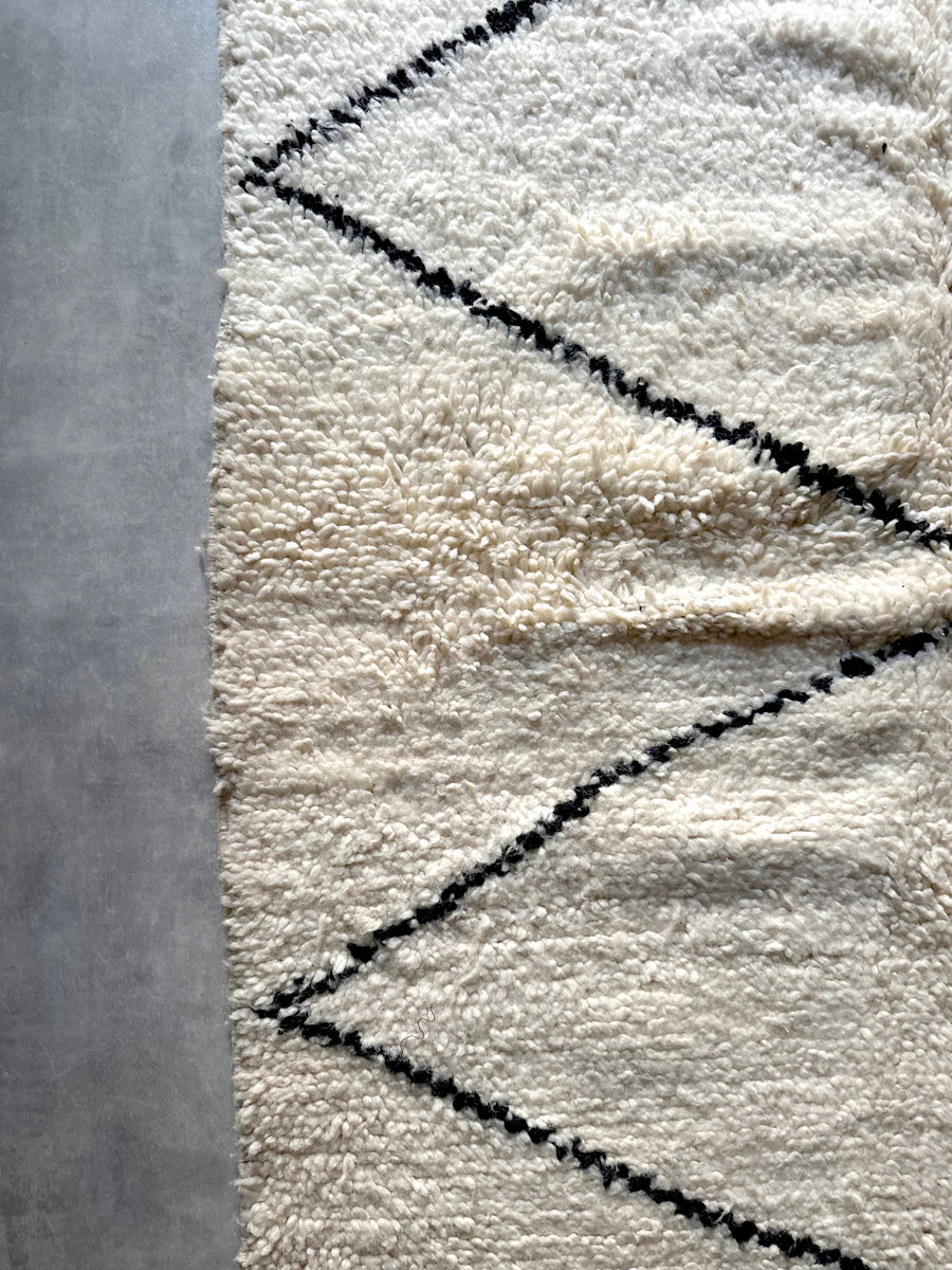 Beni Ouarain Rug – Zarabiya